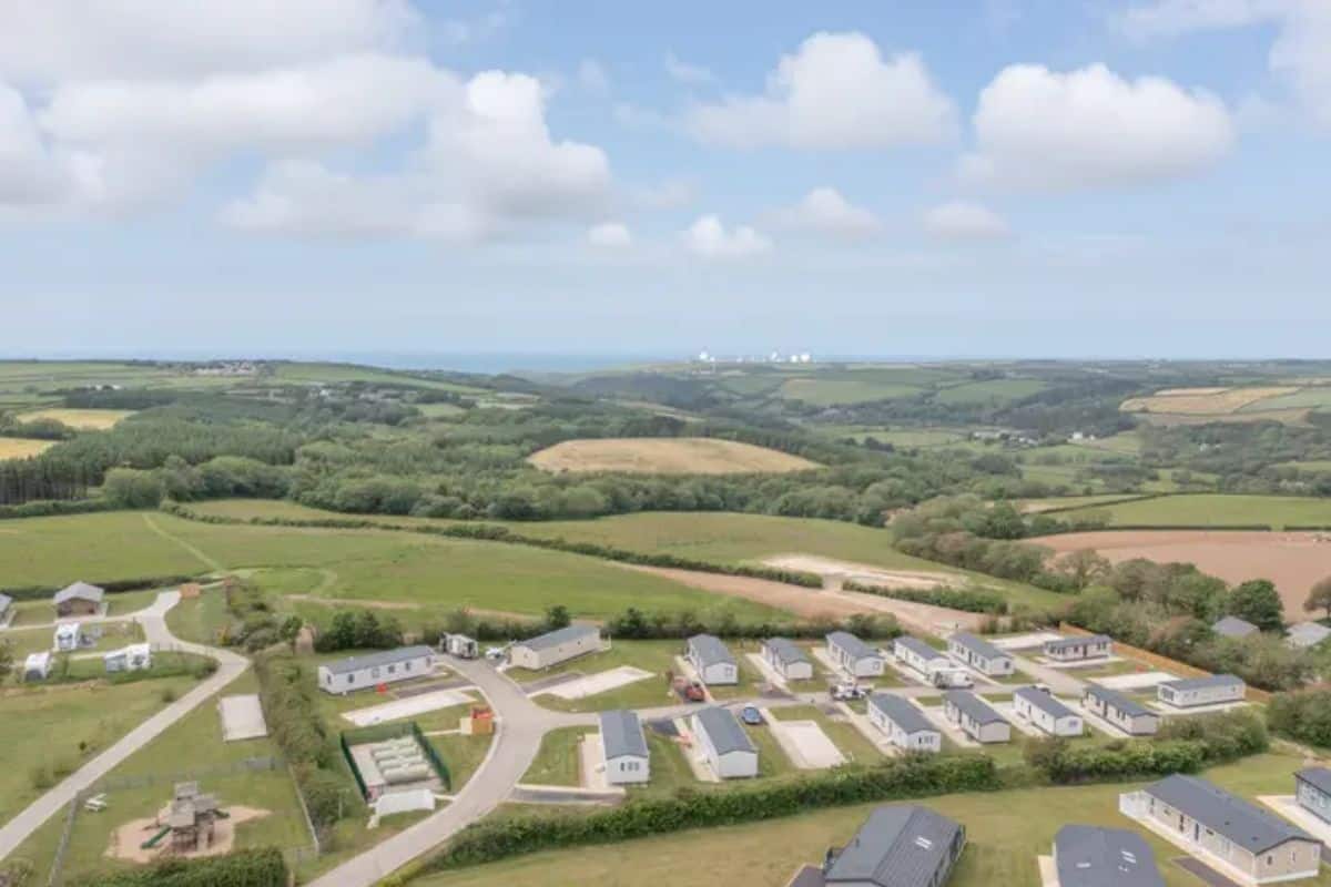 Pentire Holiday Park - A Complete Guide - Caravan Sleeps